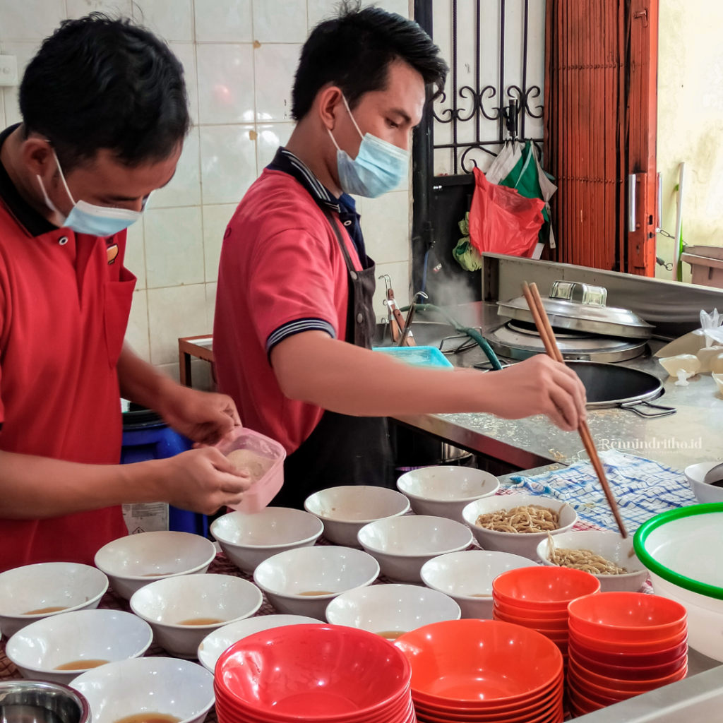 Bakmi Ono, Rekomendasi Kuliner Halal di Kelapa Gading – "Journey to ...